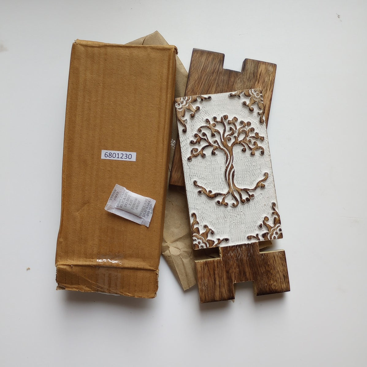 Vasai Mango Wood Phone Stand - Tree of Life — Ten Thousand Villages ...