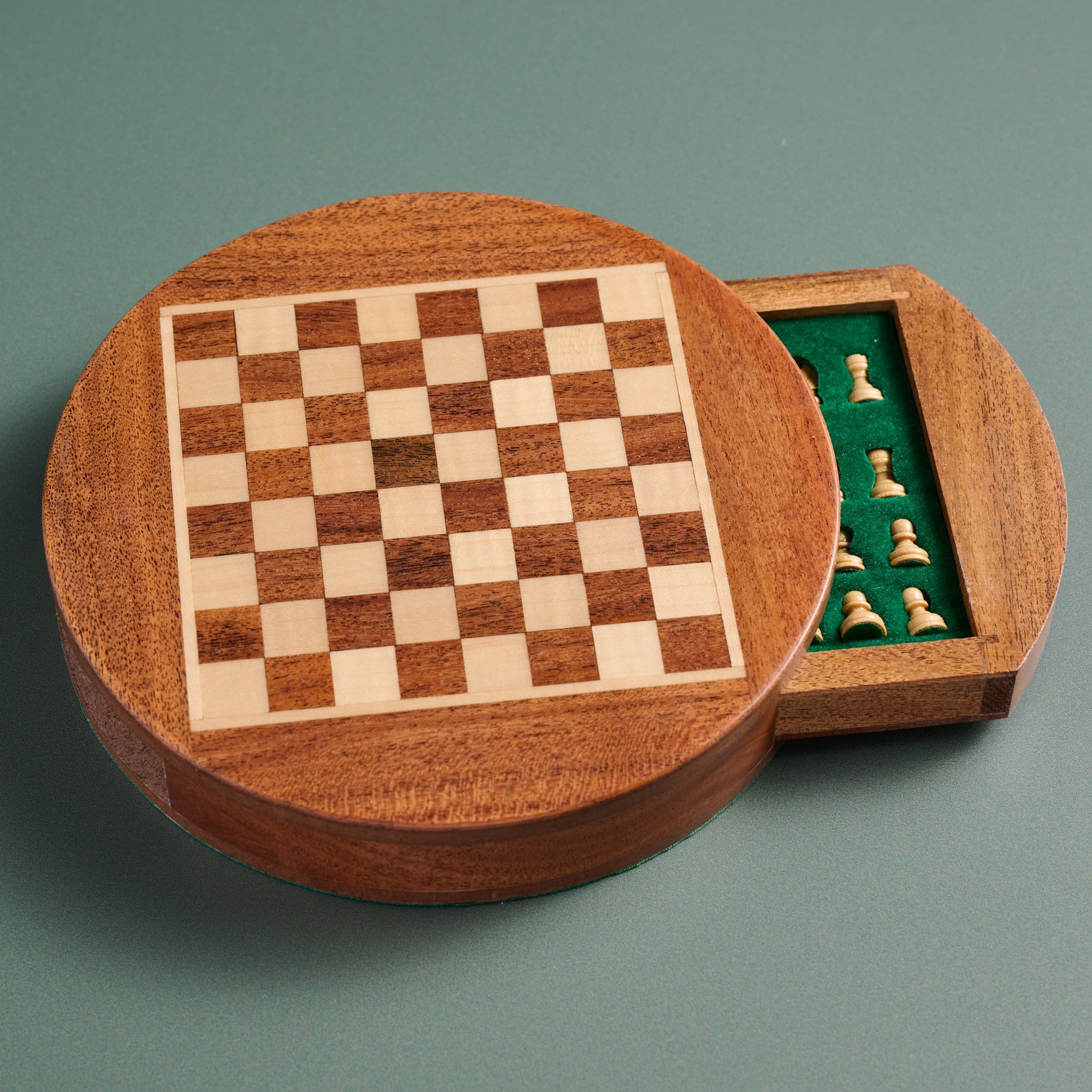 Acacia Wood Round Magnetic Chess Set — Ten Thousand Villages - Wholesale
